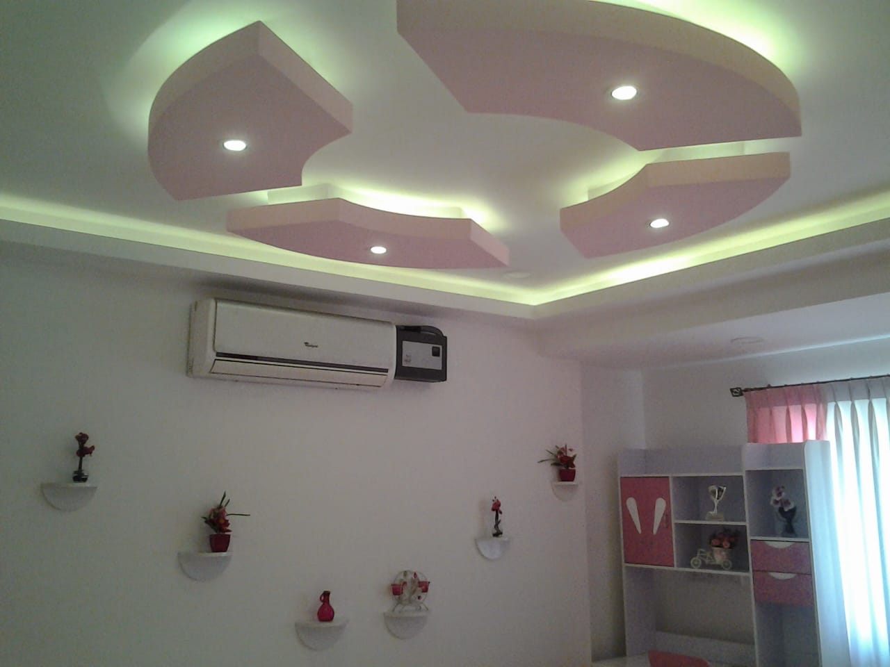 CLASSIC CONSTRUCTIONS